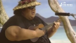Who Was Israel Kamakawiwo’ole? 2026 [The Music Of Hawaii]