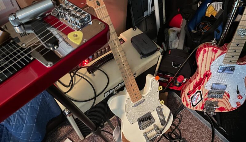 Drop A Tuning Guide: 25 Essential Songs & Equipment (May 2026) - VVN News