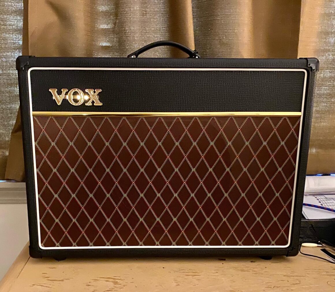 12 Best Clean Guitar Amps (May 2026) Tested for Pristine Tone - VVN News