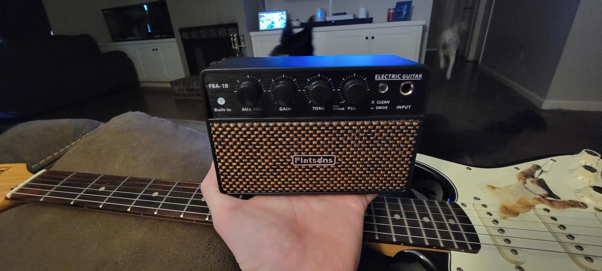 12 Best Mini Guitar Amps (March 2026) Tested & Compared - VVN News