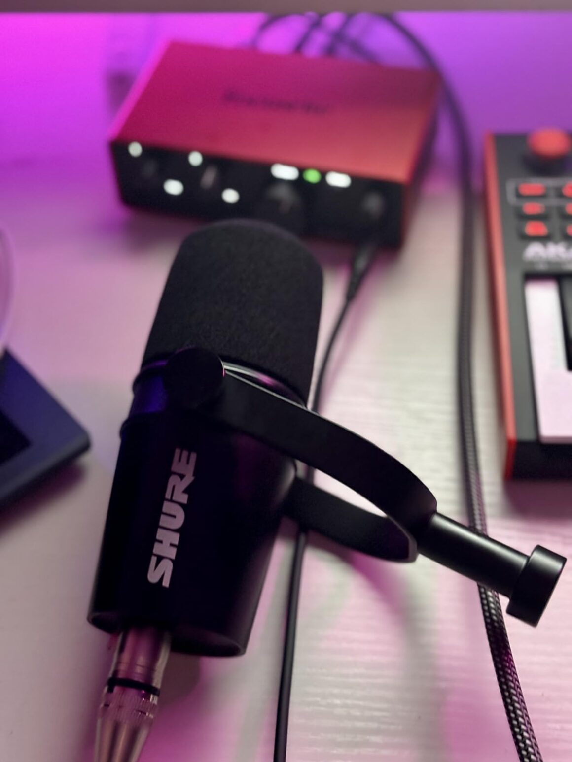 17 Best Podcast Microphones Under $200 (May 2026) Expert Reviews - VVN News
