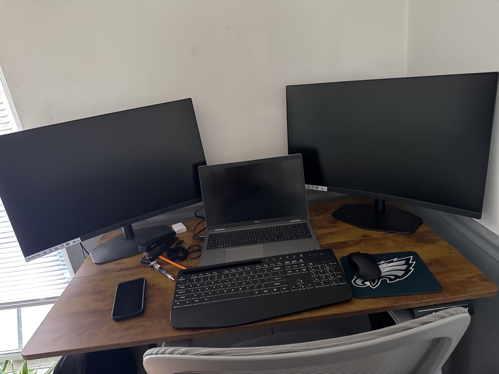 8 Best Dual Monitor Setups for Gaming (May 2026) - Complete Guide - VVN ...